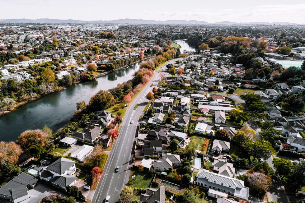 Visionwest Waka Whakakitenga | Contact Us | Support Services