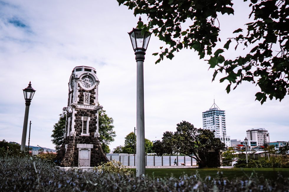 Visionwest Waka Whakakitenga | Contact Us | Support Services
